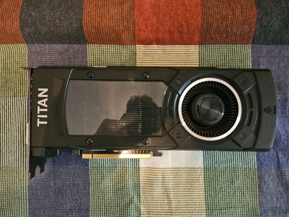 Nvidia GeForce Titan X 12Gb GDDR5 (Gebraucht) in Wald ZH für CHF 150 ...