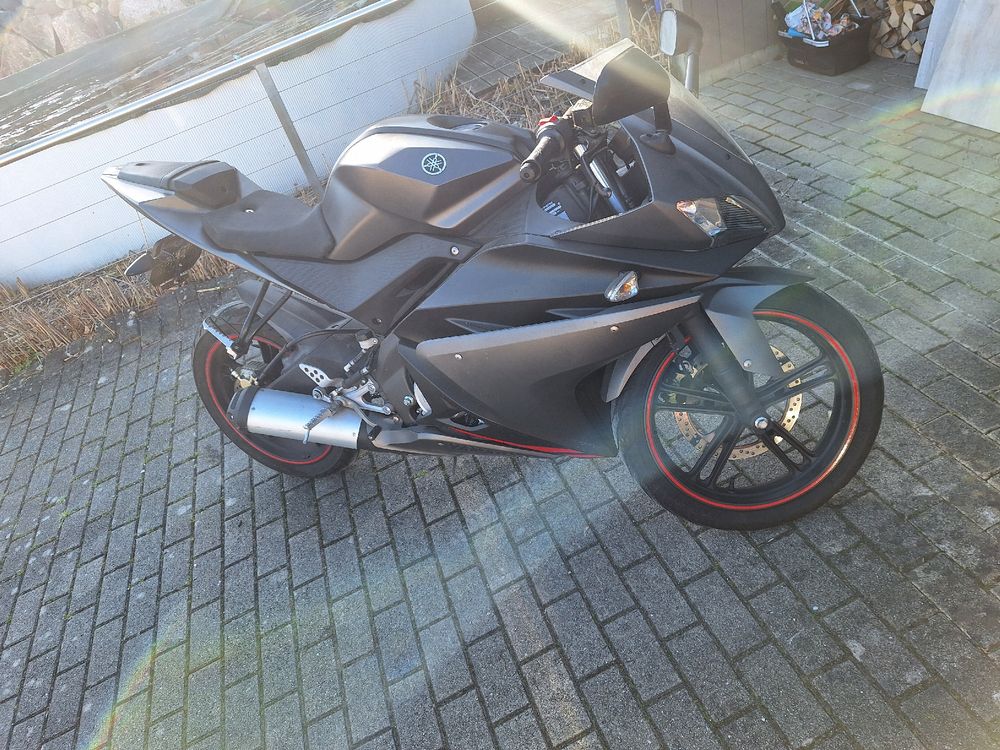 Yamaha YZF-R125, Top Zustand, Frisch ab Service, 2011 (Gebraucht) in ...