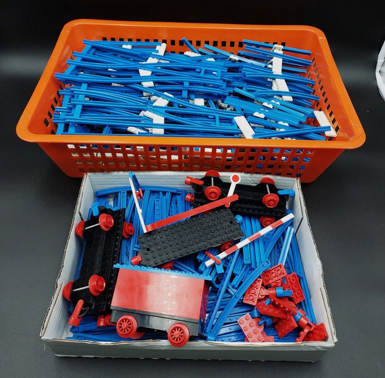 Lego Zug 180, 4.5V, vintage 1972, viele Meter Schienen (Gebraucht) in ...