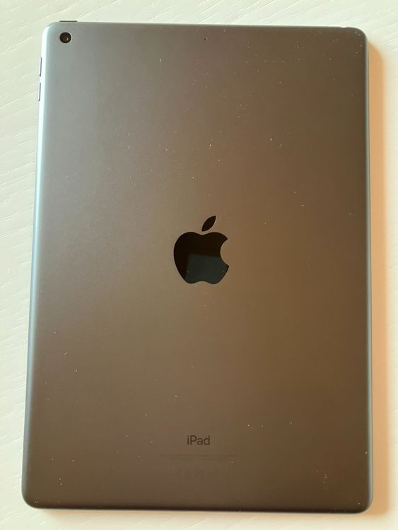 iPad 7. Generation WiFi / 128GB / Model A2197 (Gebraucht) in ...