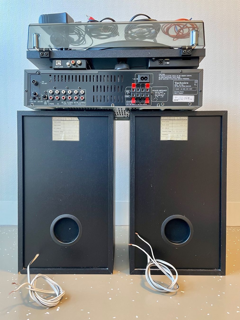 PRO-JECT Plattenspieler, Technics Verstärker + Lautsprecher (Gebraucht ...