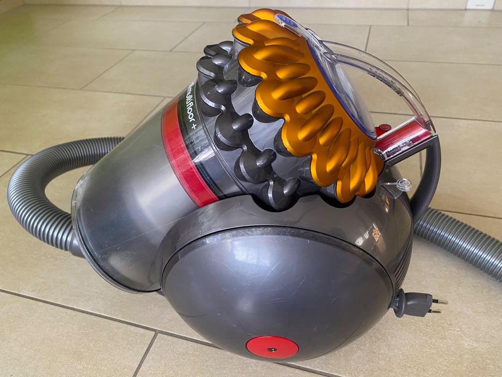 Staubsauger Dyson Big Ball | Kaufen auf Ricardo