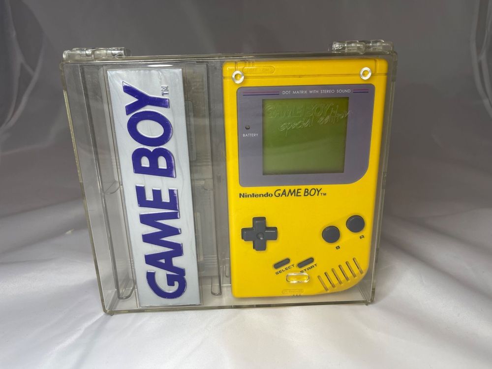 Gameboy Classic Special Edition gelb inkl Games | Kaufen auf Ricardo