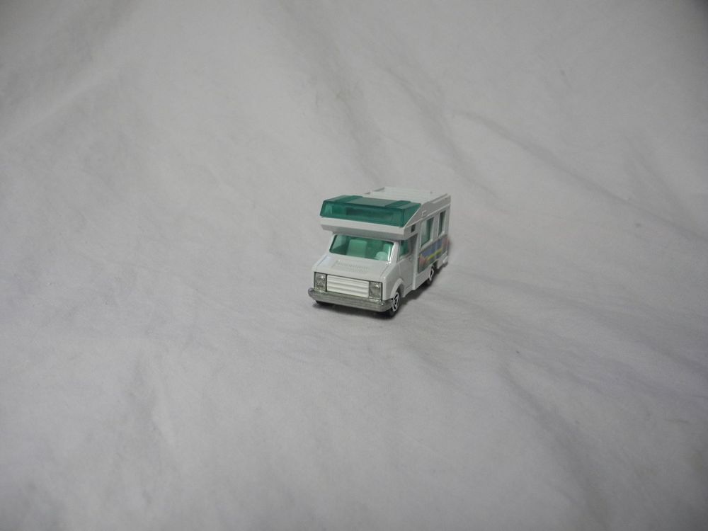 MAJORETTE FOURGON CAMPING NATURE 1:67 NEUWERTIG (Neu (gemäss ...