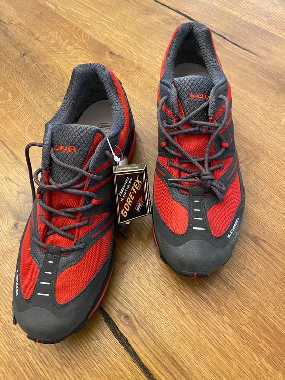 NEUE Lowa Gore-Tex Trekking Wanderschuhe (Neu und originalverpackt) in ...