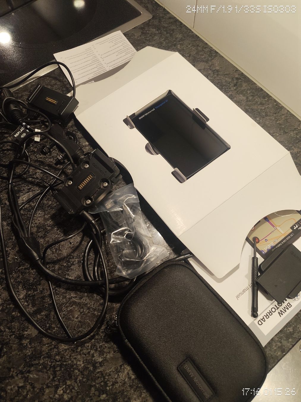 BMW Motorrad Navigator VI, Top Zustand, einmal montiert (Gebraucht) in ...