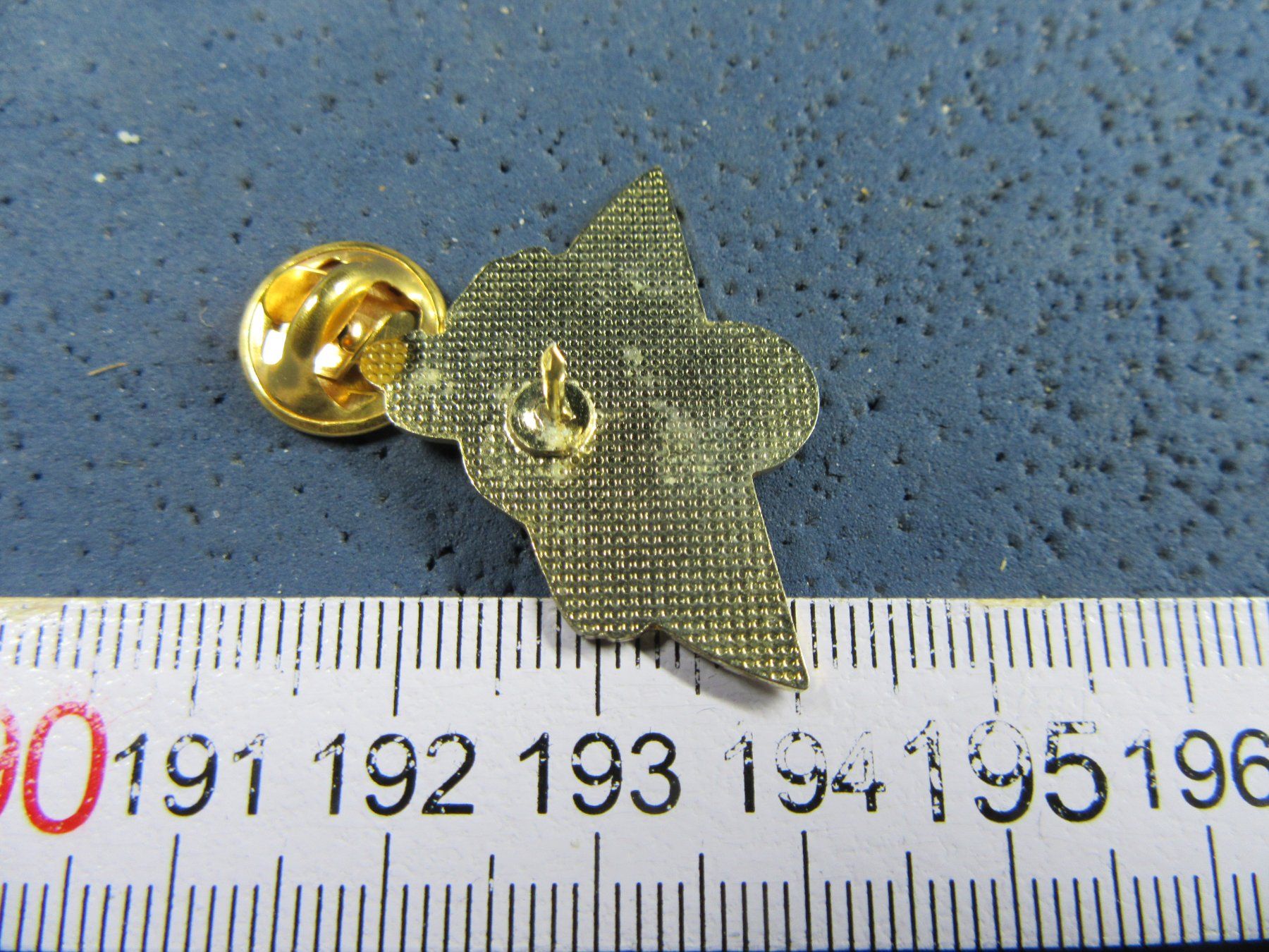 VW GOLF AUTO PIN GOLF-SPORT PLAYER PIN GOLDIG GLASIERT (Gebraucht) in ...