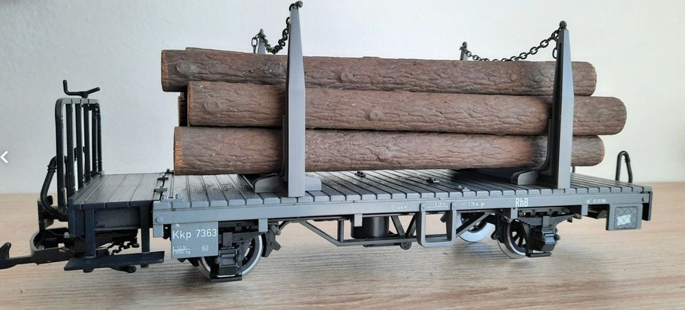 LGB 45140 RhB-Rungenwagen Kkp 7363 mit Holzladung (Gebraucht) in Winterthur für CHF 135 – mit ...