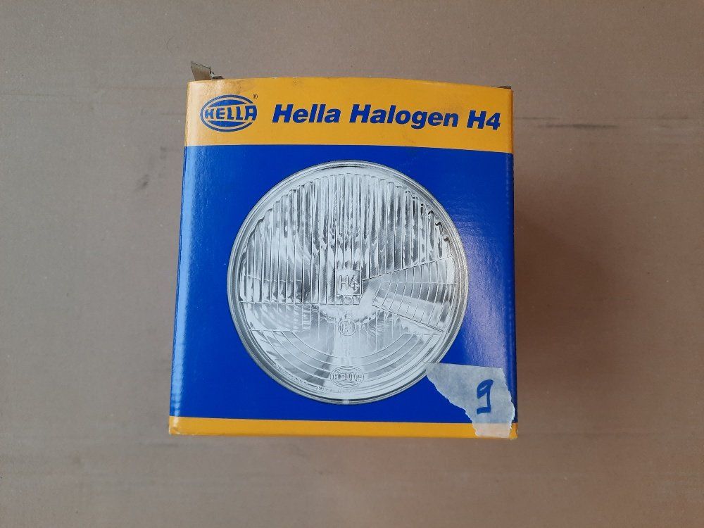 9) Hella Halogen H4 Auto Scheinwerfer (Neu und originalverpackt) in ...