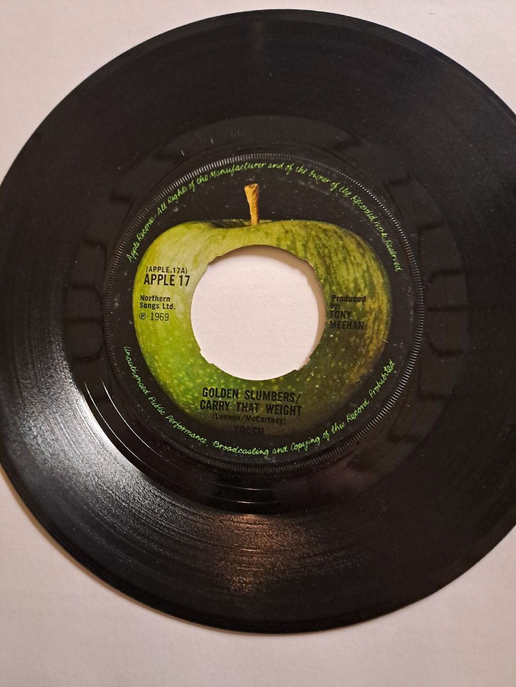 Single THE BEATLES "Golden Slumbers/Carry That. . " Apple 17 (Gebraucht ...