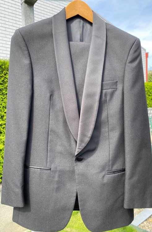 Tuxedo (Gebraucht) in für CHF 42 – mit Lieferung auf Ricardo kaufen