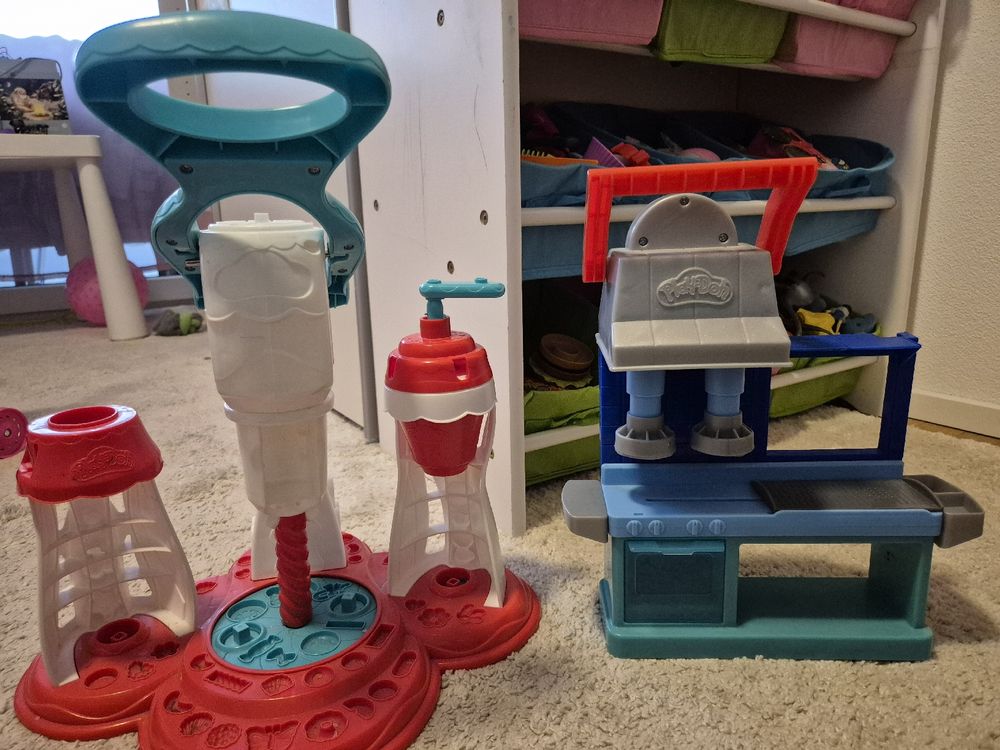Play-Doh Küchenset und Eismaschine, viel Zubehör! (Gebraucht) in ...