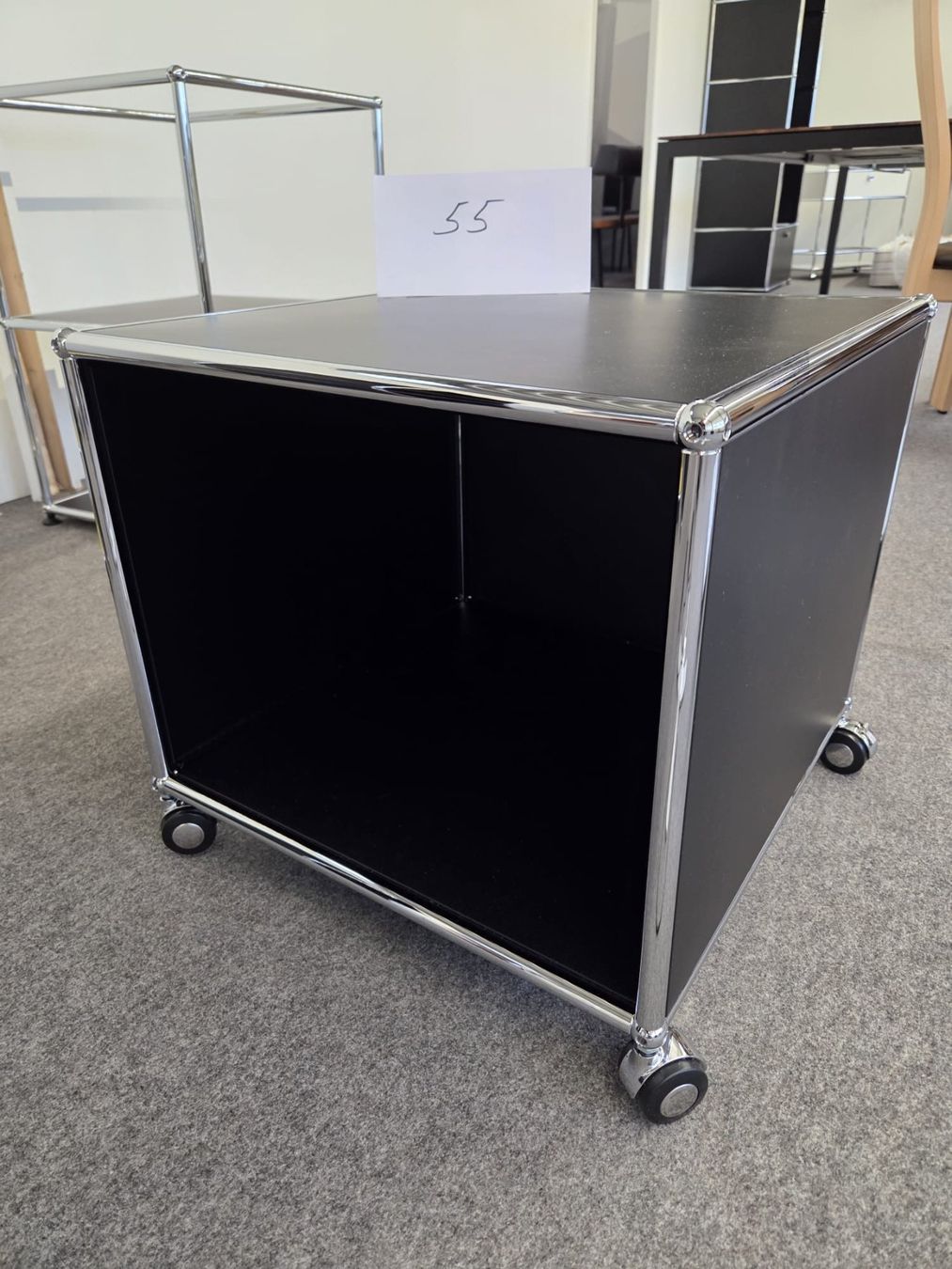 Nr. 55 Designklassiker Beistelltisch Spielsachenbox Rollen (Gebraucht ...