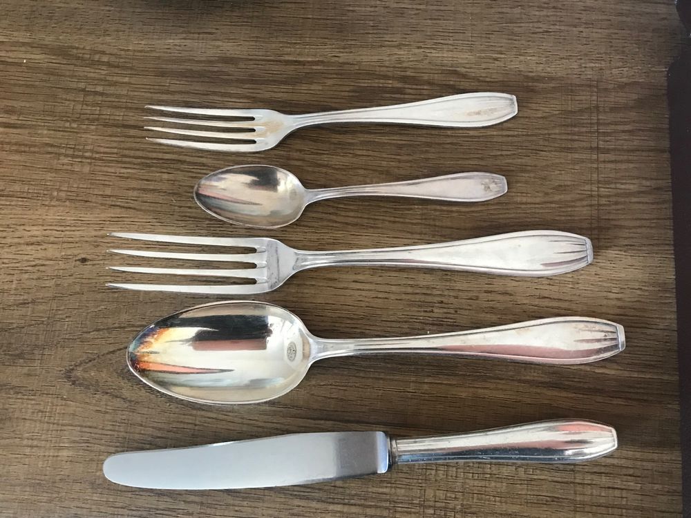 Silberbesteck (Gabeln, Messer, Suppenlöffel, Kaffeelöffel) (Gebraucht) in Evilard für CHF 30 ...