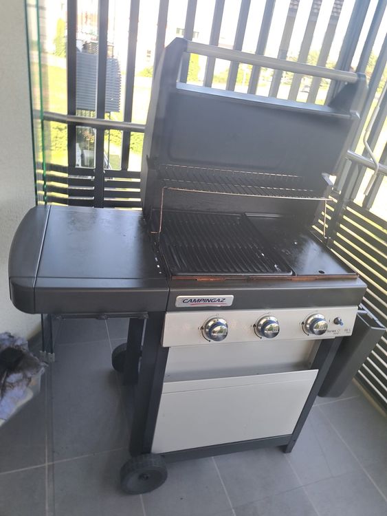 Campingaz Gasgrill 3-Brenner Grillsaison (Gebraucht) in Samstagern für CHF 29.9 – nur Abholung ...