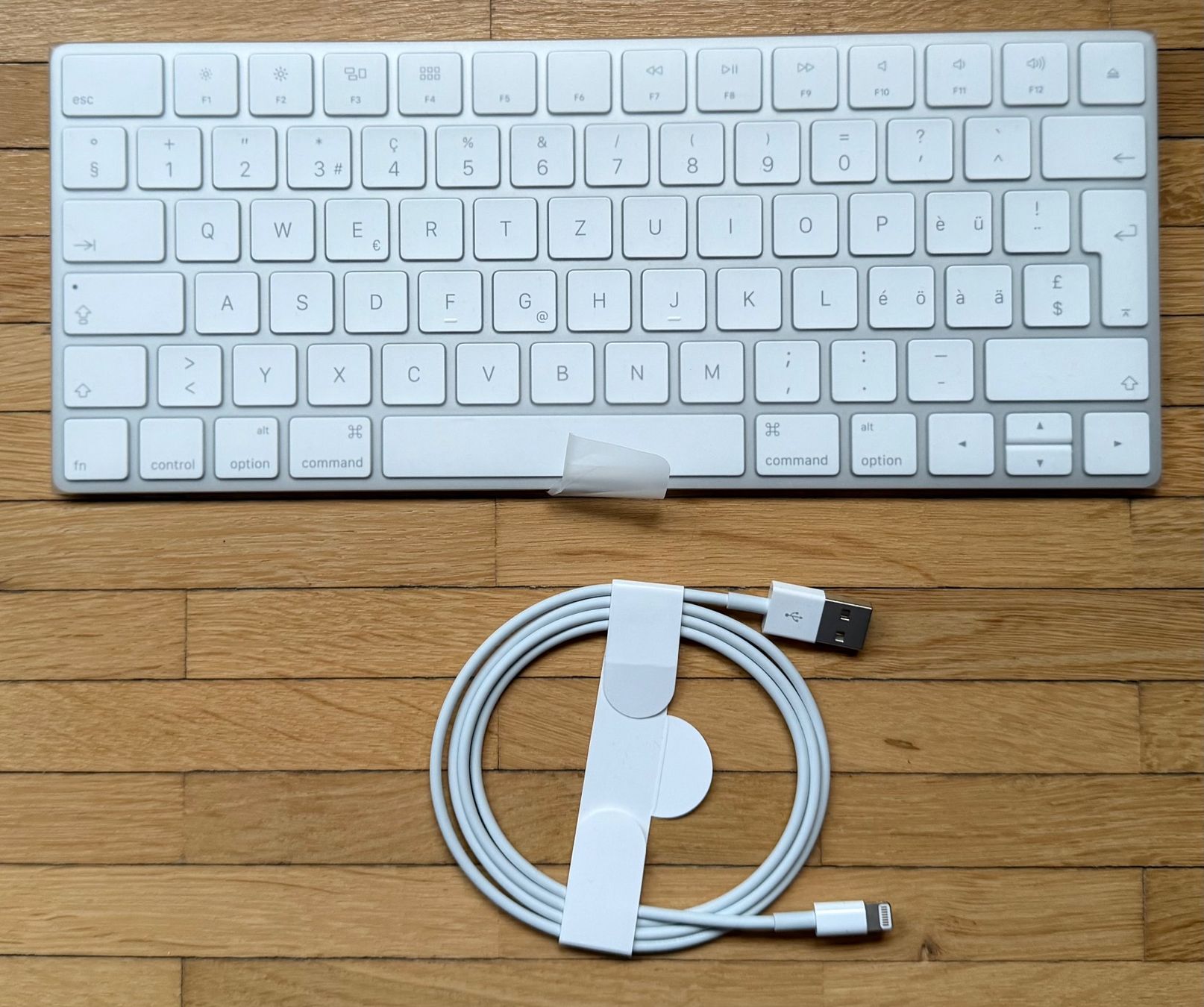 Apple Magic Keyboard (Neu und originalverpackt) in Rüti ZH für CHF 35 ...