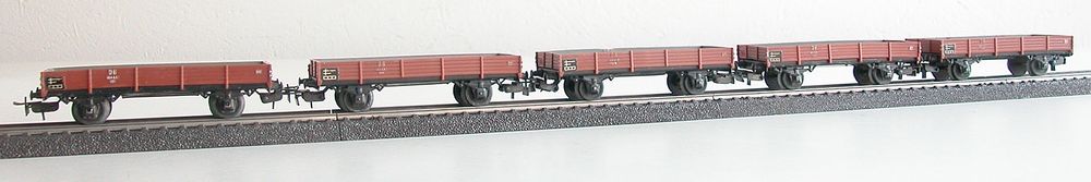 Märklin 5 Niederbordwagen X05 der DB Spur H0 (Gebraucht) in für CHF 21 ...