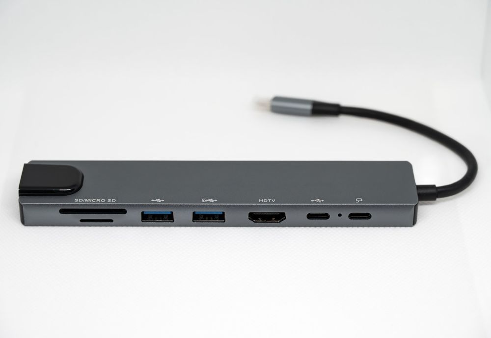 USB - C Hub - Small Docking station - 8 port (Neu und originalverpackt ...