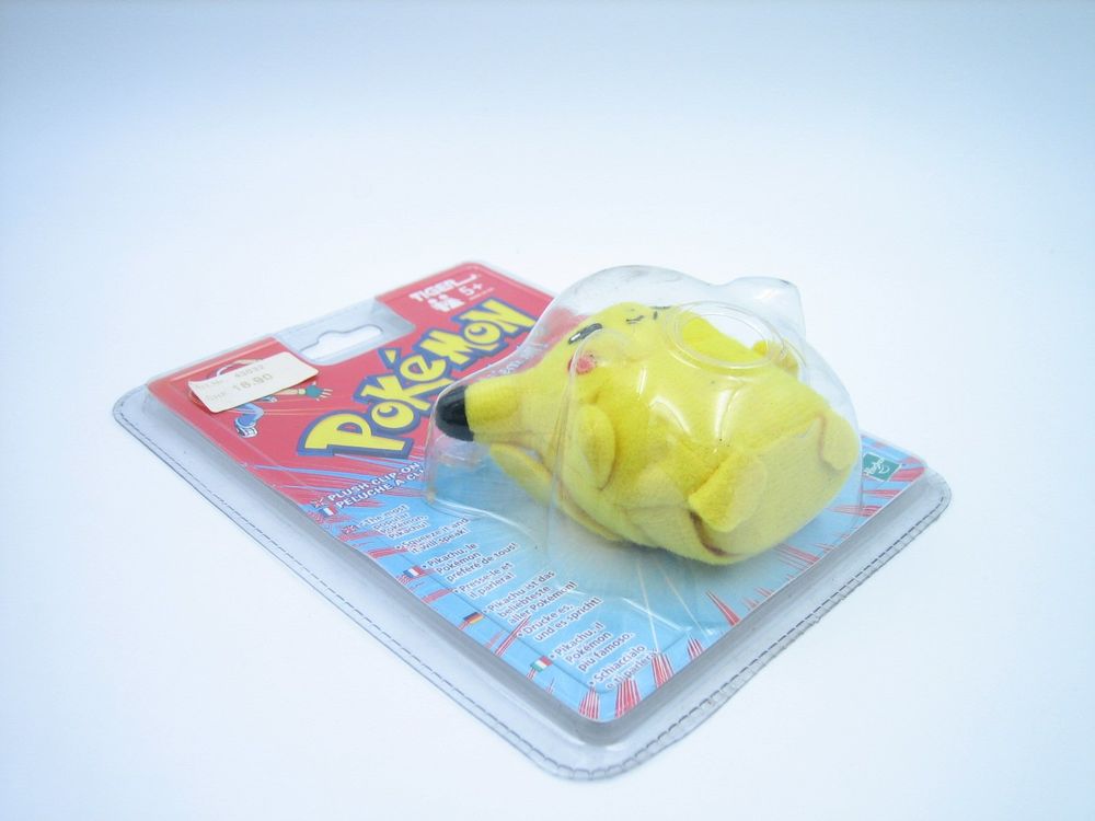 Original Pokémon Pikachu Plüsch Clips Schlüsselanhänger | Kaufen auf ...