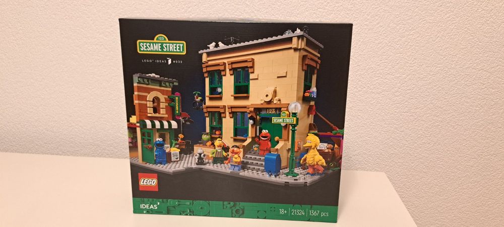 LEGO Ideas - Sesame Street 21324 - neu und OVP (Neu und ...