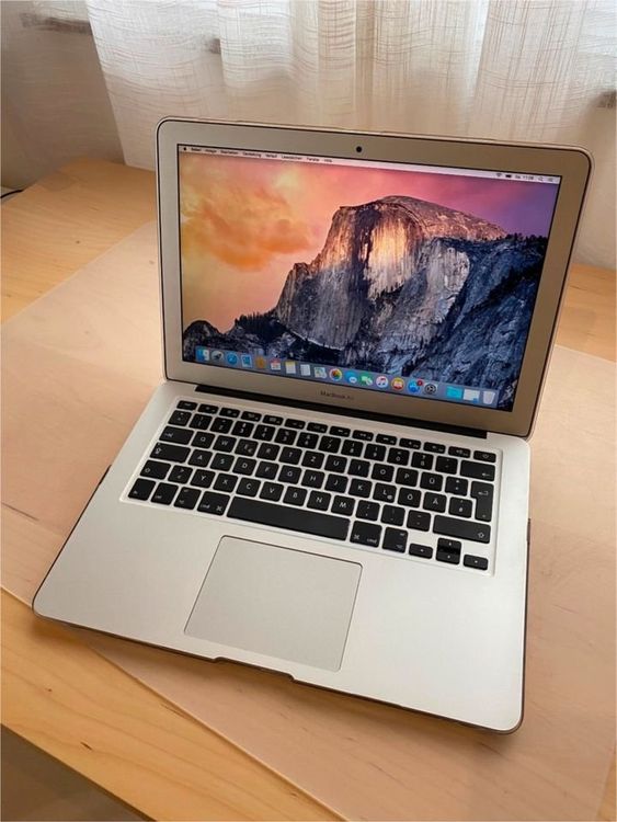 Macbook Air (Gebraucht) in St. Gallen für CHF 101 – mit Lieferung auf Ricardo kaufen