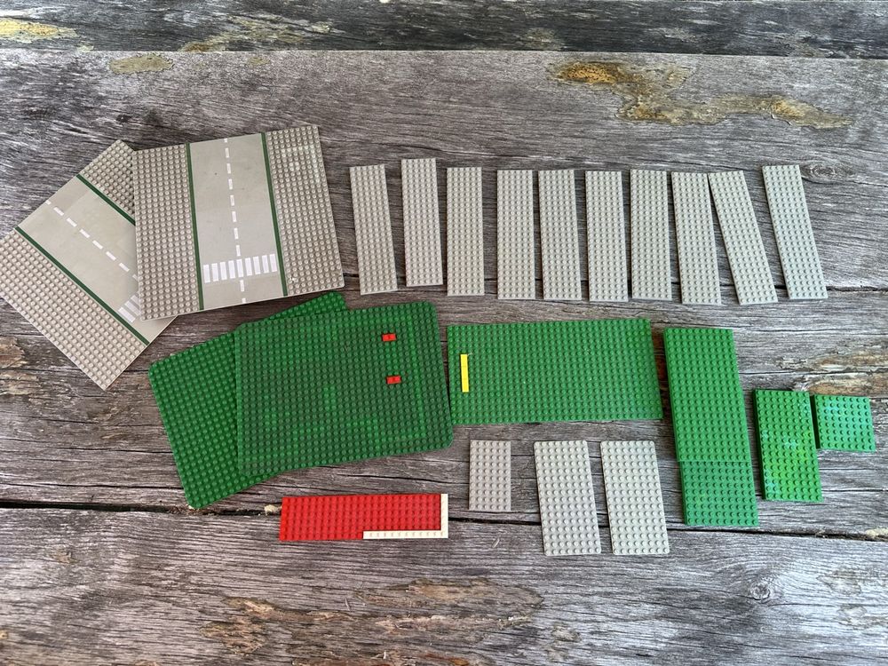 LEGO Plate vintage (Gebraucht) in Estavayer-le-Lac für CHF 29.9 – mit ...