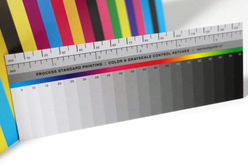 Farbkarte CMYK Farbkeil Graustufen-Skala (Neu und originalverpackt) in ...