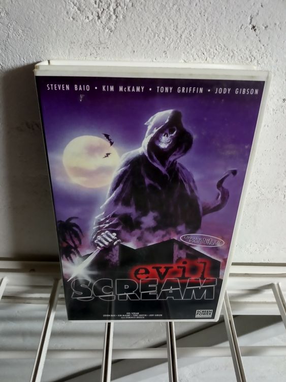 VHS EVIL SCREAM SCREEN POWER VIDEO UNCUT HORROR (Gebraucht) in Brienz BE für CHF 10 – mit ...