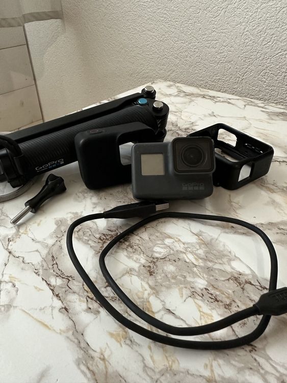GoPro Hero 5 mit Zubehör (Gebraucht) in Zollikofen für CHF 40 – mit ...
