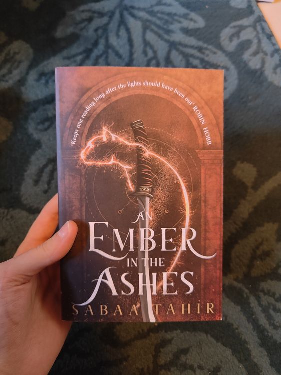 book: An Ember in the Ashes, Sabaa Tahir (Neu (gemäss Beschreibung)) in ...