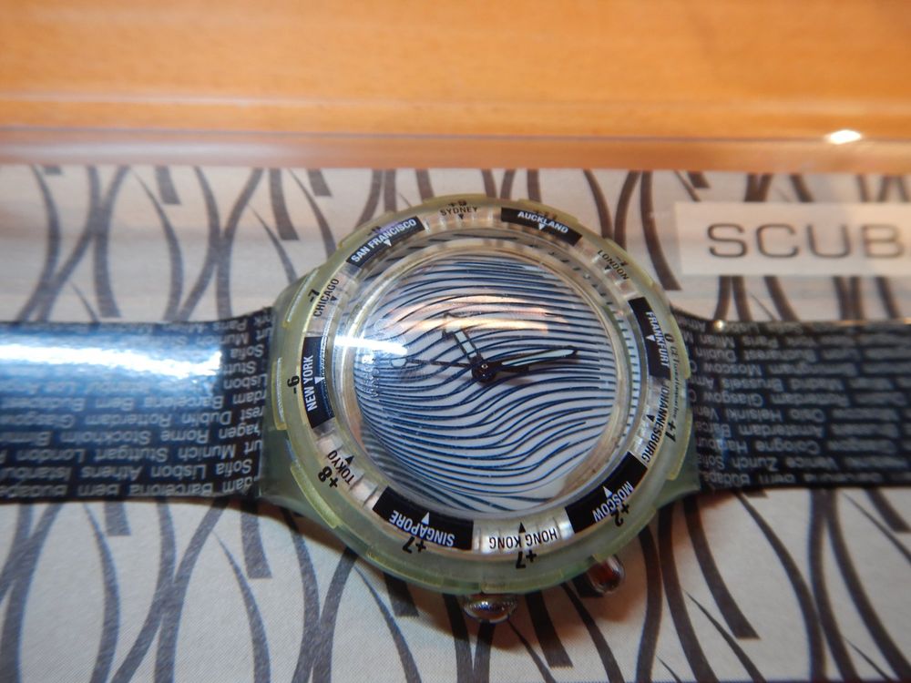 Swatch Scuba 200 Deutsche Bank Edition (Gebraucht) in Sissach für CHF 6 ...