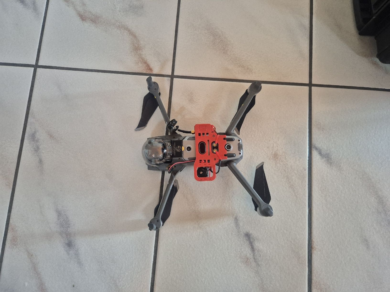 DJI Mavic 2 Pro Bambikit mit Wärmebildkamera Flir 320 (Gebraucht) in ...