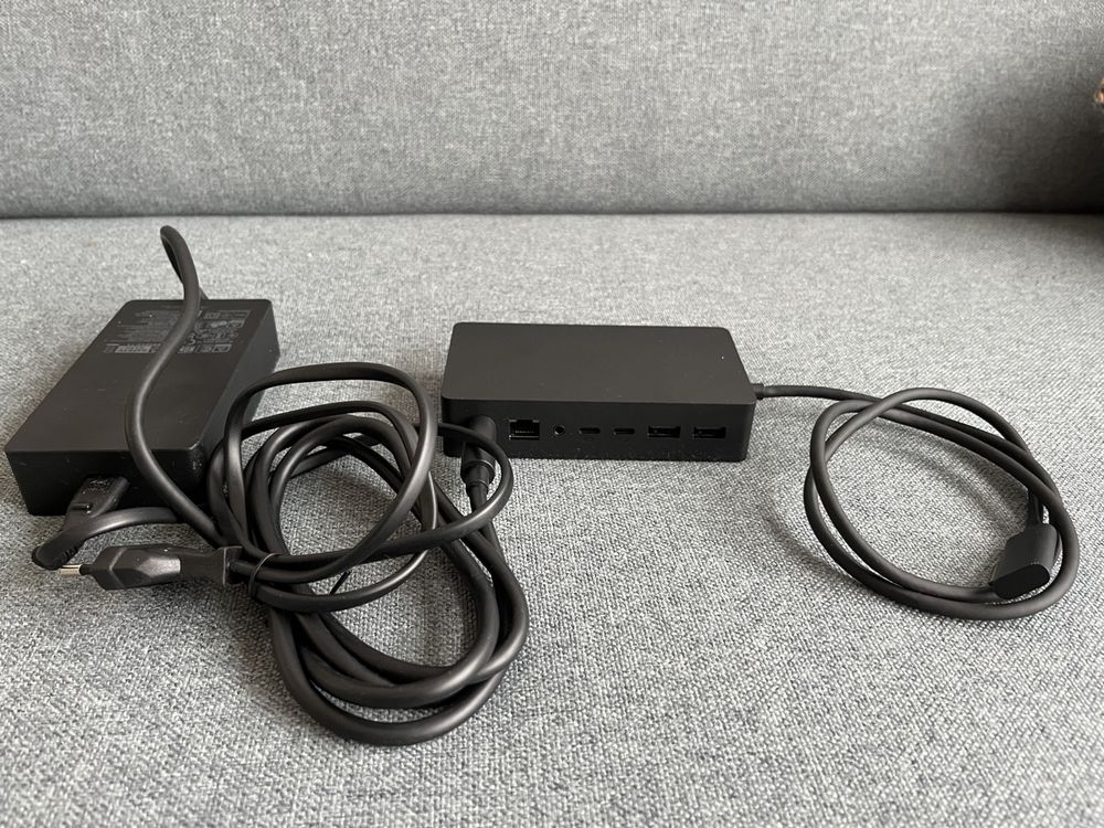 Microsoft Surface Dock 2 (Gebraucht) in Biel/Bienne für CHF 90 – mit ...