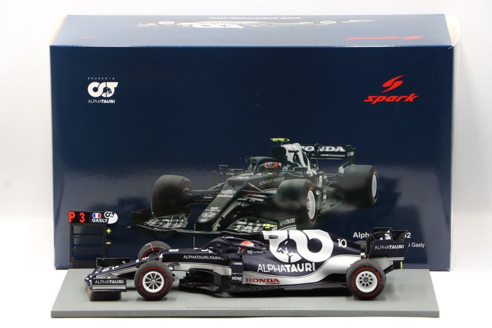 AlphaTauri AT02 P.Gasly 3rd Azerbaijan GP 2021 1:18 Spark (Neu und ...