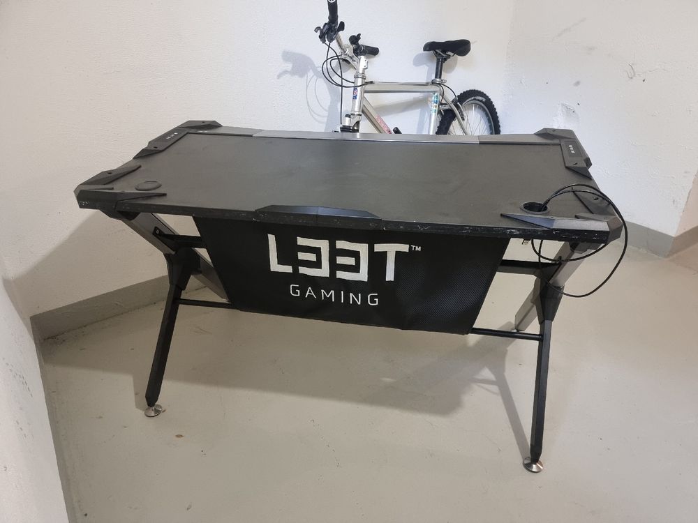 Gaming Pult | Kaufen auf Ricardo