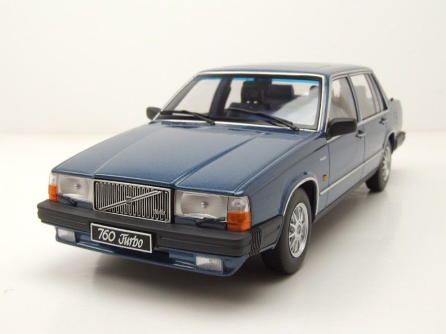 Volvo 760 Turbo Limousine Phase I 1983-1987 blau met. / (Neu und ...