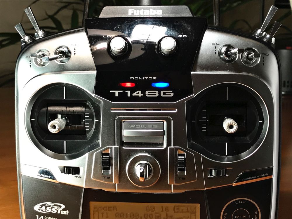 FUTABA T14SG 2.4GHz (Gebraucht) in für CHF 170 – mit Lieferung auf ...