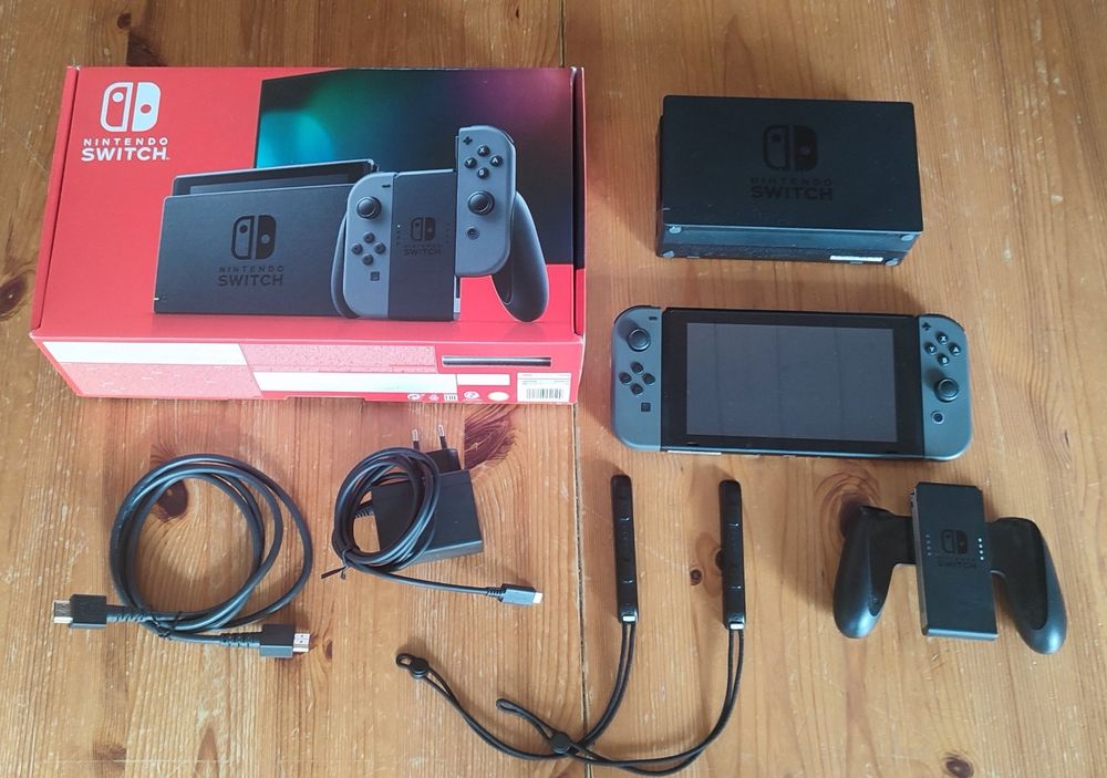 Nintendo Switch noir en parfait état | Kaufen auf Ricardo