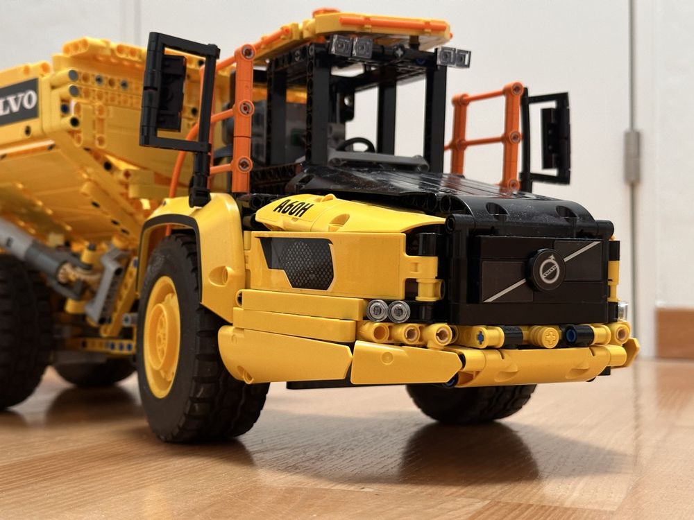 Lego Technik 42114 Knickgelenkter Volvo-Dumper - 6x6 (Gebraucht) in ...