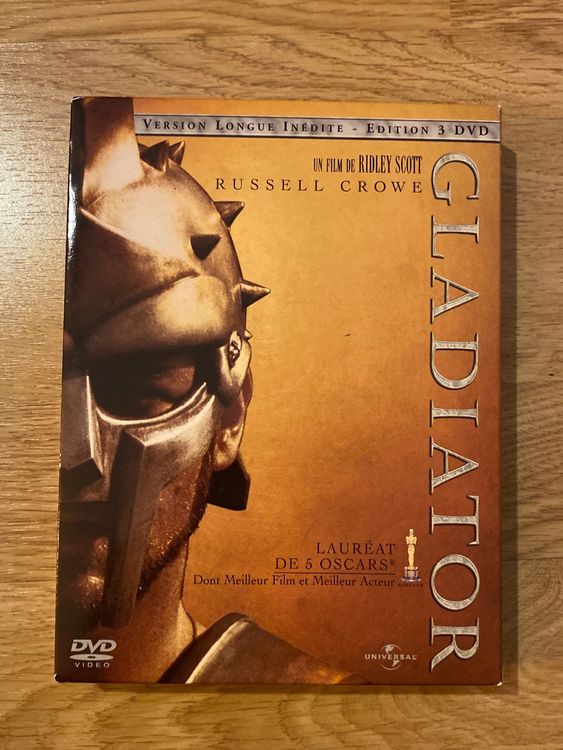 Gladiator 3 DVDs - Edition longue inedite - Fr/En (Gebraucht) in Rafz für CHF 1 – mit Lieferung ...
