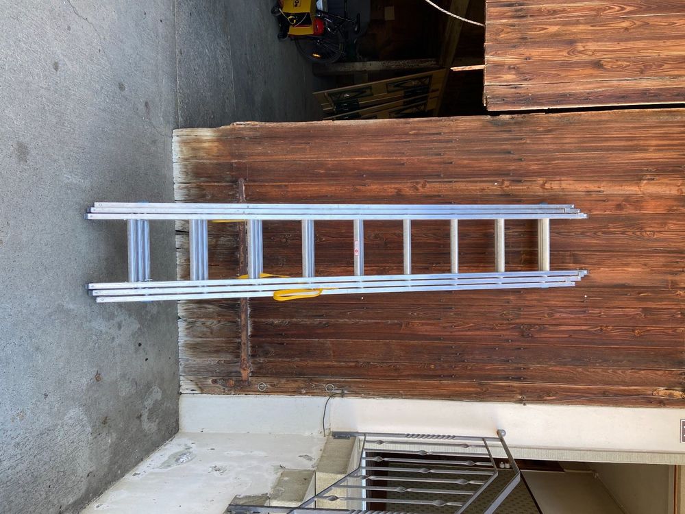 ZARGES Z200 Leiter 6 m (Gebraucht) in Dägerlen für CHF 75 – mit ...