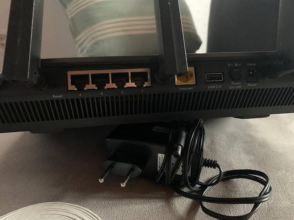 Routeur WiFi Dual Band Nighthawk ( 1,9 Gbit/s) AC 1900 (Gebraucht) in ...