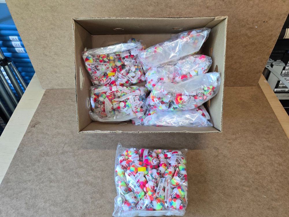 Posten diverse Deko Clowns mit Sprüchen ab 1.- (Neu und originalverpackt) in KRINAU für CHF 1 ...