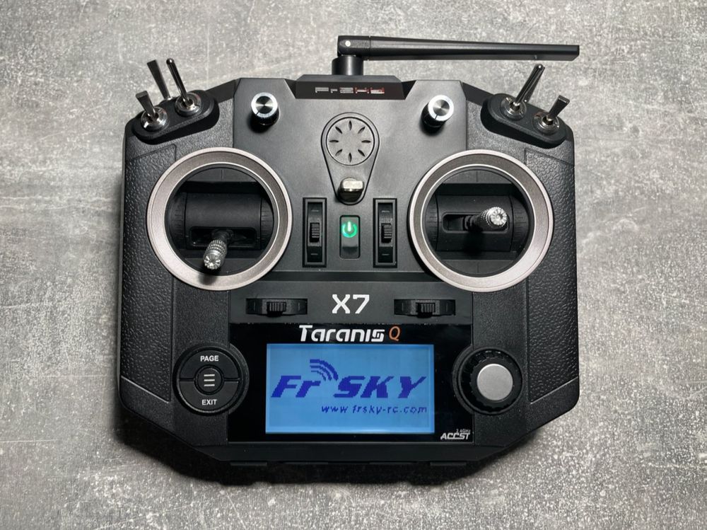 FrSky Taranis QX7 FPV Controller with Case | Kaufen auf Ricardo