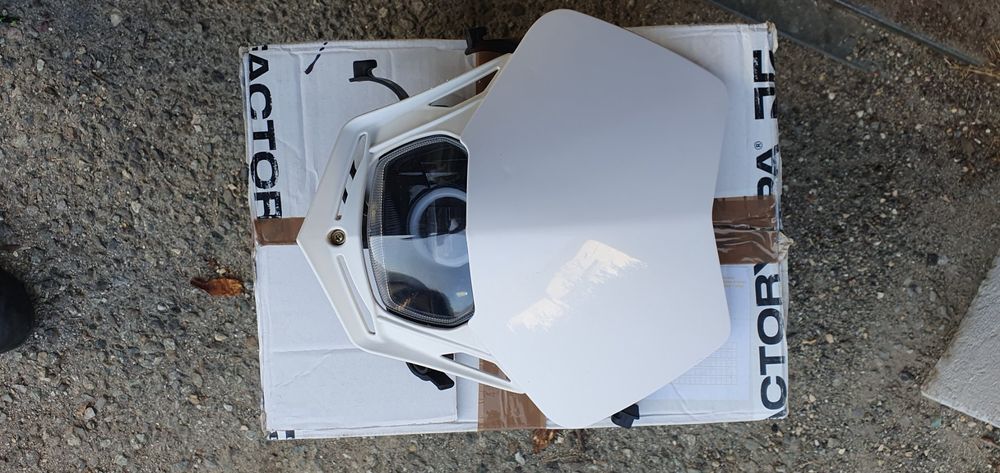 V-face angel eye | Kaufen auf Ricardo