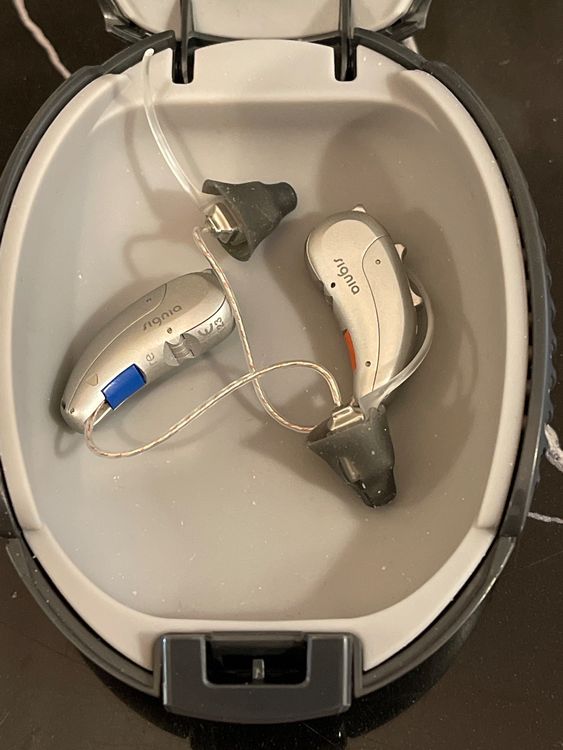 Appareils auditif PHONAK ET SIGNIA et accessoires lot de 2 (Gebraucht ...
