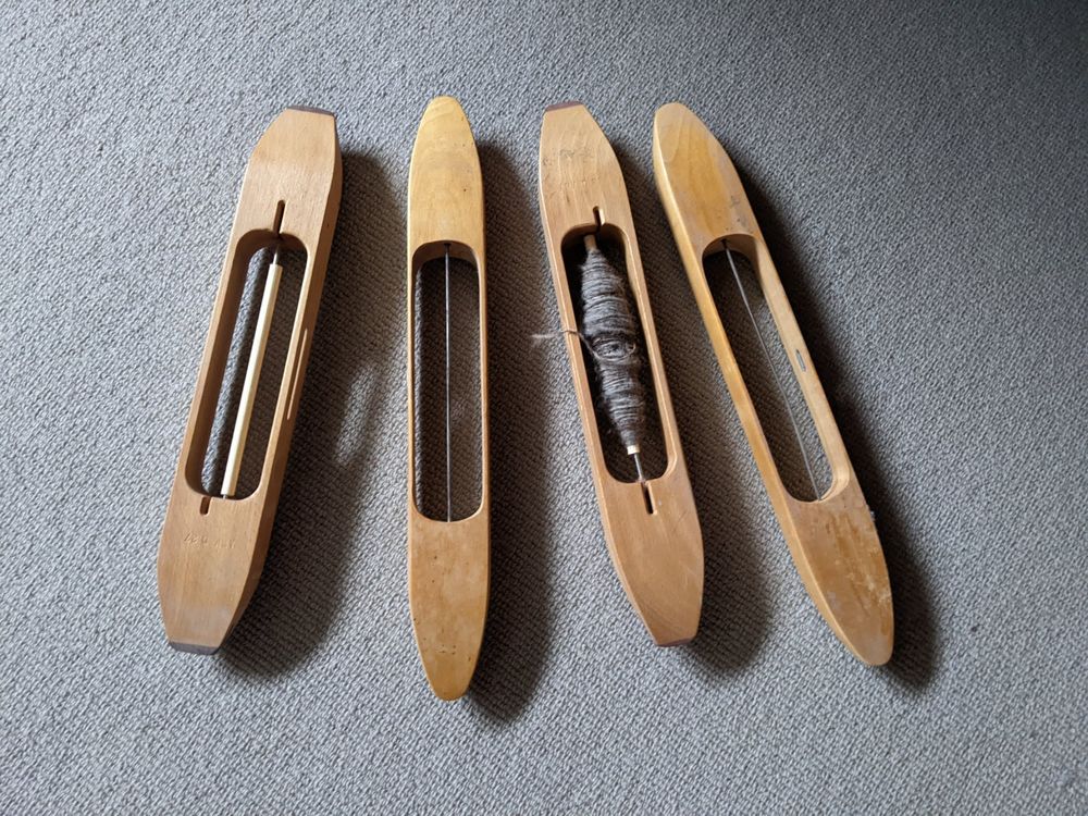 Webstuhl-Schiffchen (Gebraucht) in für CHF 67 – mit Lieferung auf Ricardo kaufen