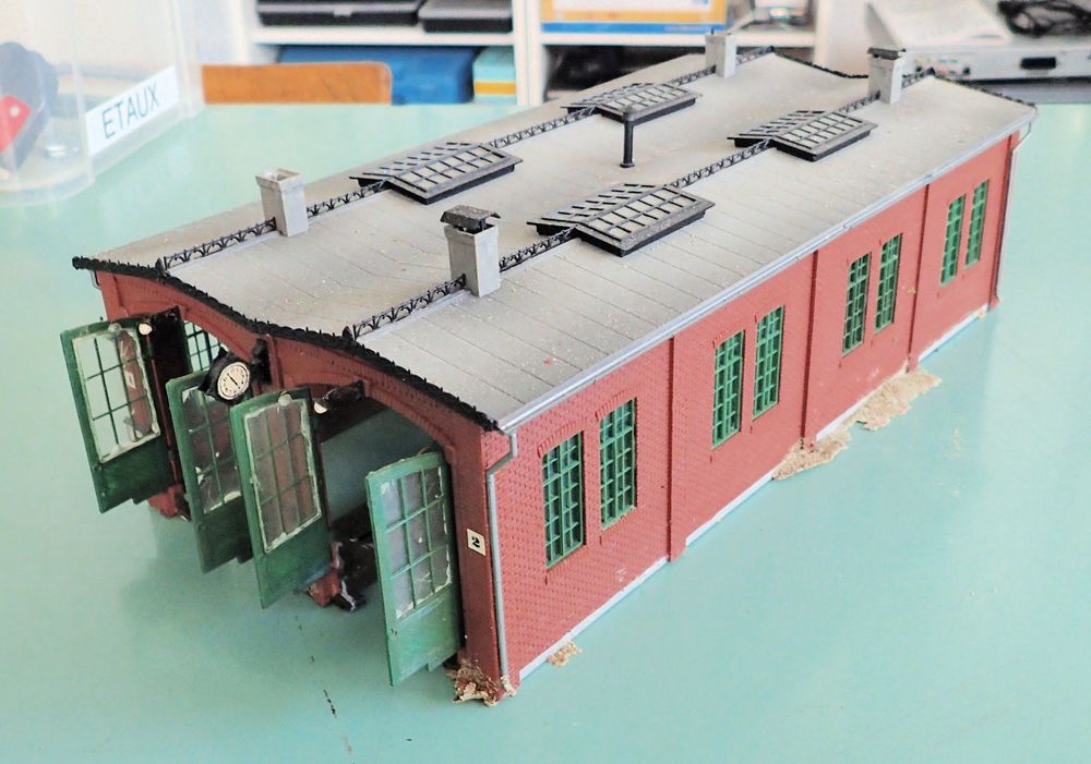 H0 für Bastler : Lokremise mit 2 Gleisen - Remise à 2 voies | Kaufen ...