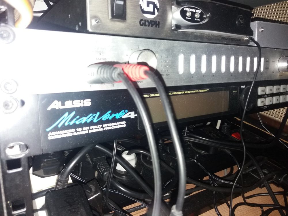 Alesis Midiverb 4 Reverb Rack Hallgerät (Gebraucht) in Arni AG für CHF ...