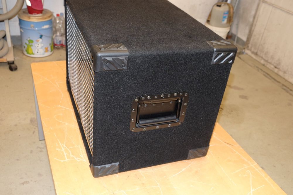 SWR Goliath JR III 2X10 Bass Box - gut erhalten (Gebraucht) in Basel ...